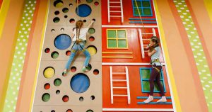 THE ULTIMATE GUIDE DESIGNING & DEVELOPING CLIMBING WALLS